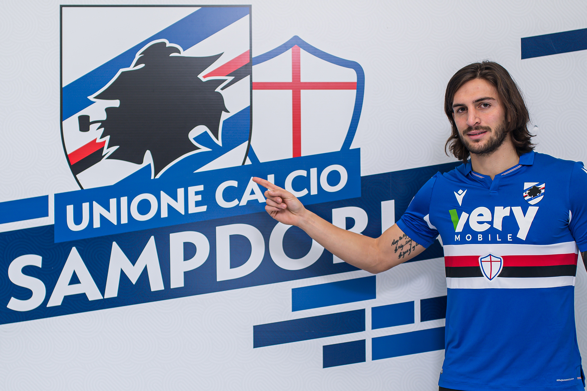 Torregrossa: «Non vedo l'ora di esultare insieme ai tifosi sotto la Sud ...